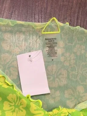 Kulani Kinis | Swim | Final Price New Kulani Kinis Neon Lime Chartreuse ...